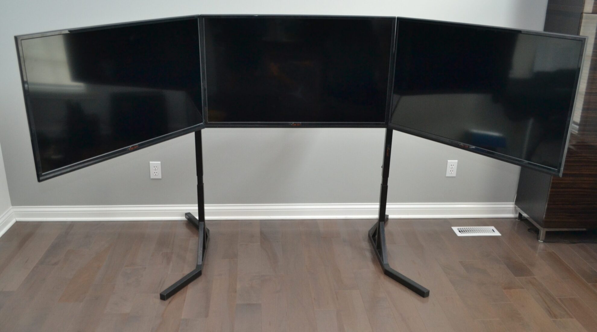 Independent Review of the Volair Sim Triple Display Stand – Volair Sim