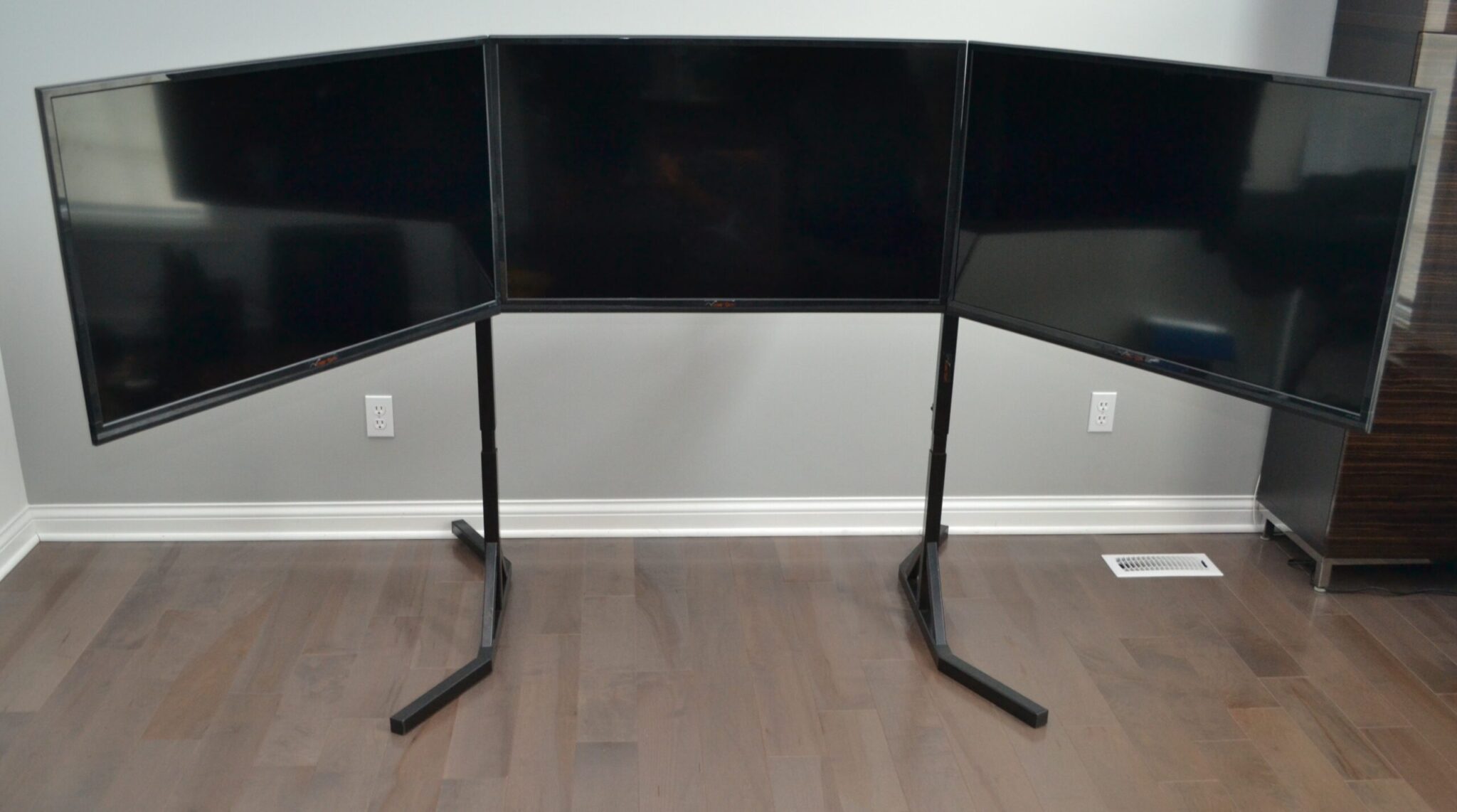 Independent Review of the Volair Sim Triple Display Stand – Volair Sim