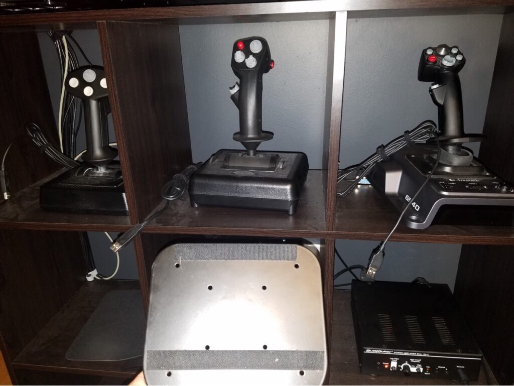 Racing Setup With Articulating Monitor & Buttkicker – Volair Sim